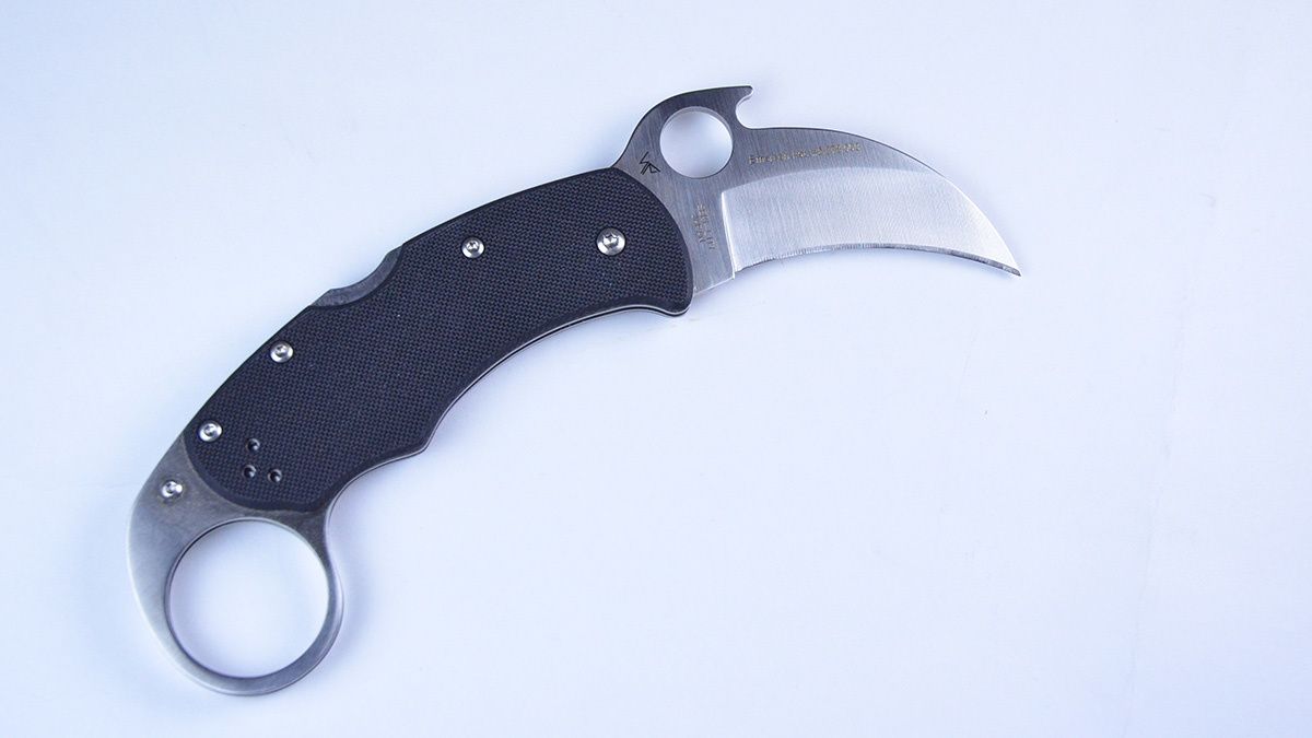 Karambit Knife Fighting