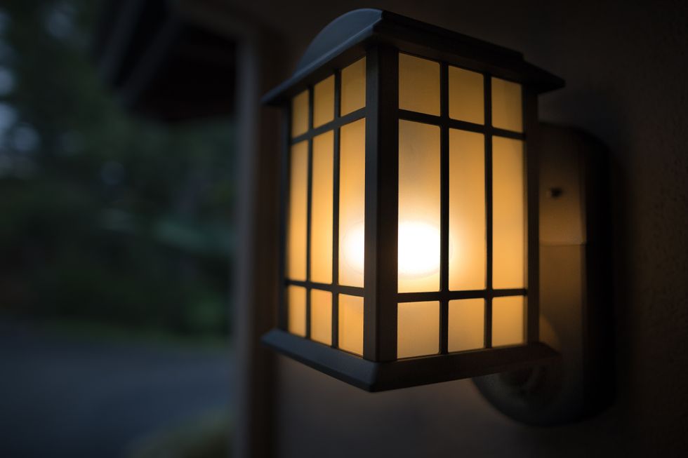 Review Maximus Smart Security Light For Today's Smart Home - Gearbrain