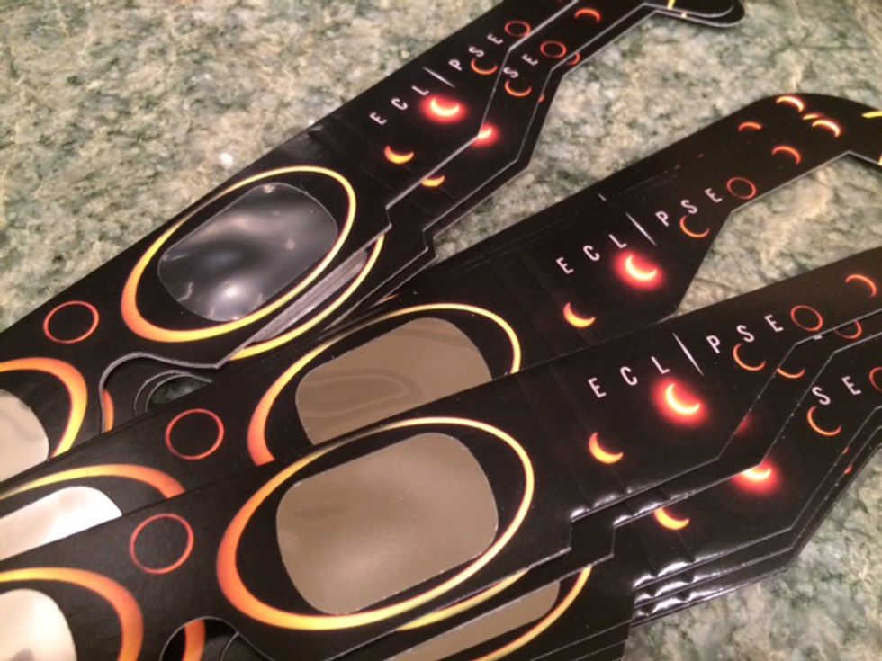 How to photograph the solar eclipse safely with a smartphone - Gearbrain