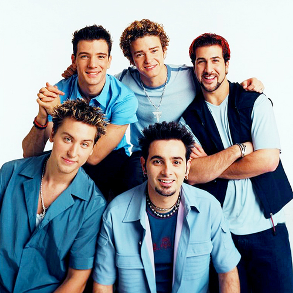 40 Throwback Songs That Everyone Knows And Loves