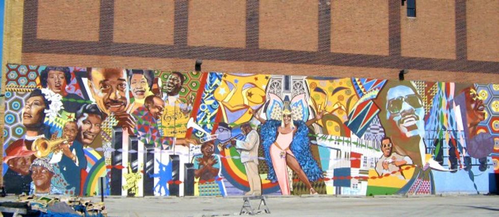 12 Chicago Murals That'll Make You Appreciate Street Art