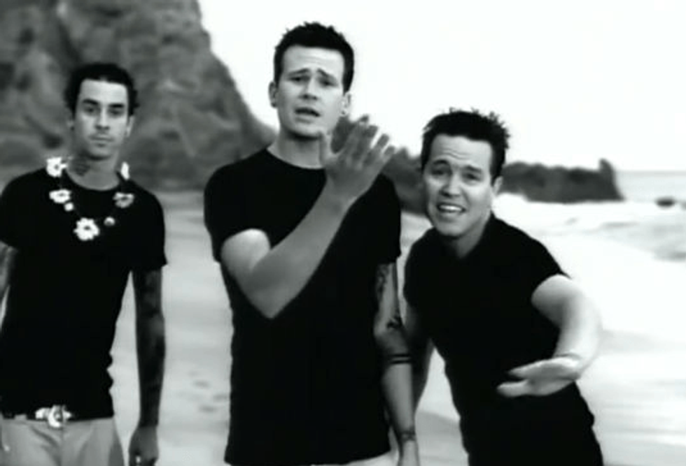 The Ultimate 2000s Pop Punk Songs That Will Never Die