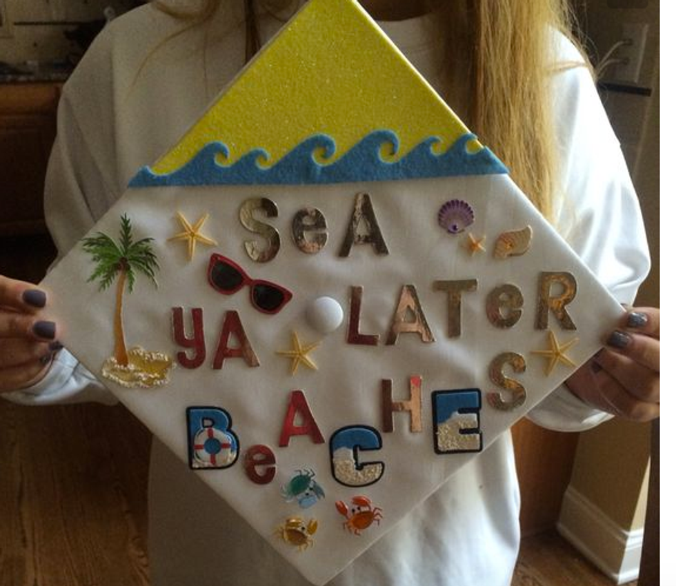 38 Of The Best Decorated Graduation Caps That Are Causing Serious ...