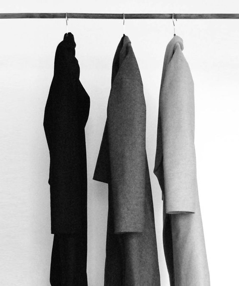 How To Dress Like A Minimalist 101