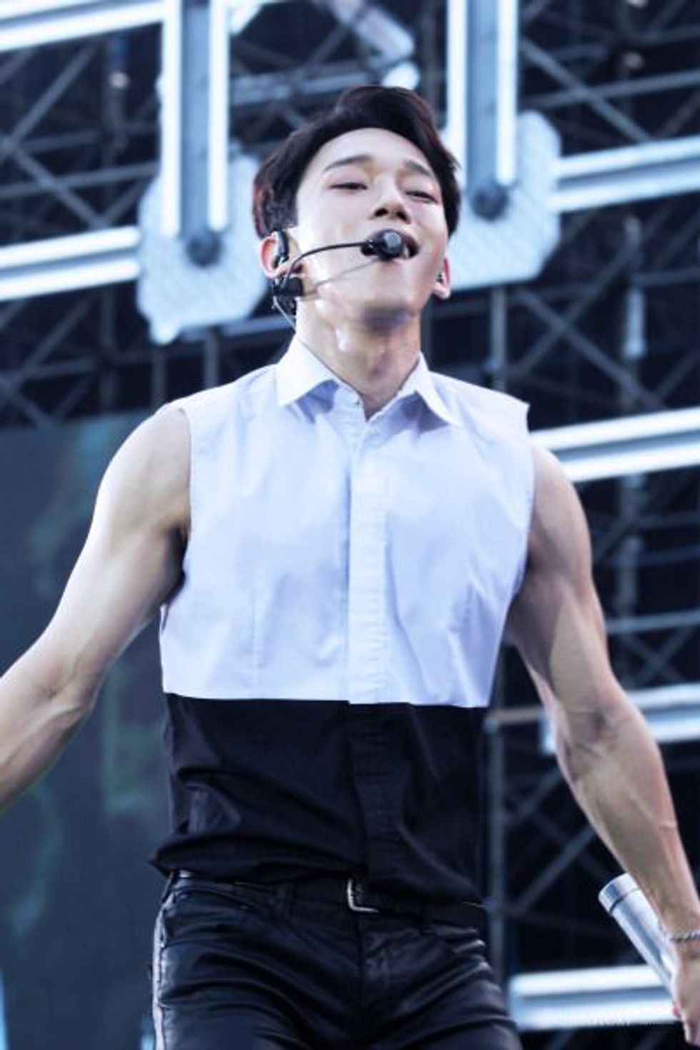 50 Facts For 5 Years With EXO