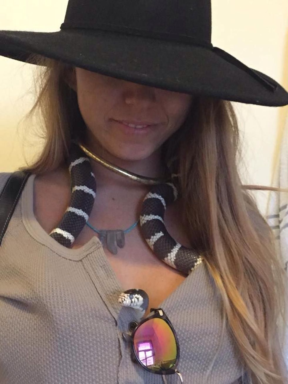 34 Chokers That Are Actually Deadly Snakes But Super Cute