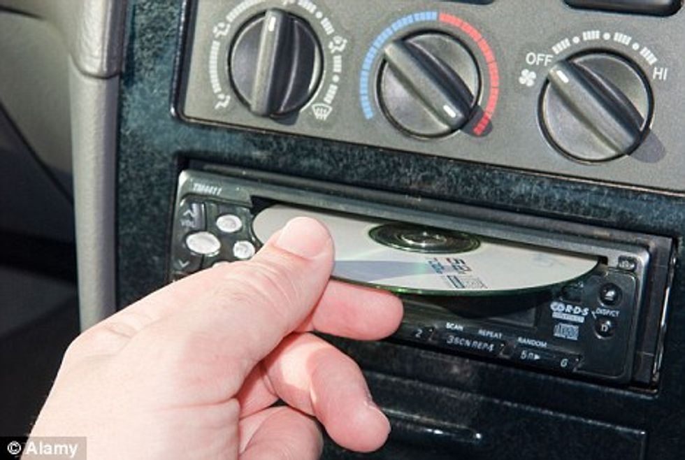 14 Things You Know If You Drive A Super Old Car