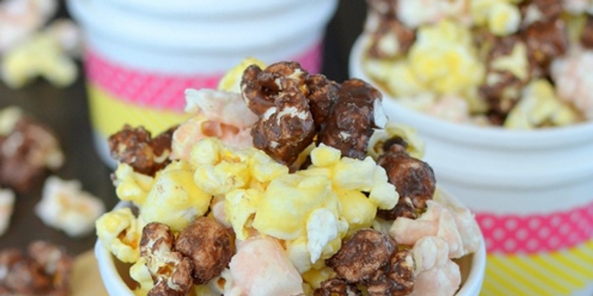 Banana Split Popcorn - My Recipe Magic