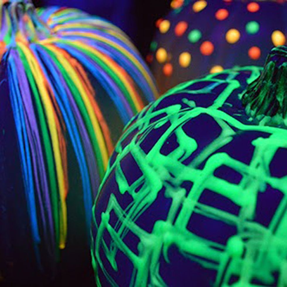 3 Decorations to "Glow-Up" Your Halloween Party