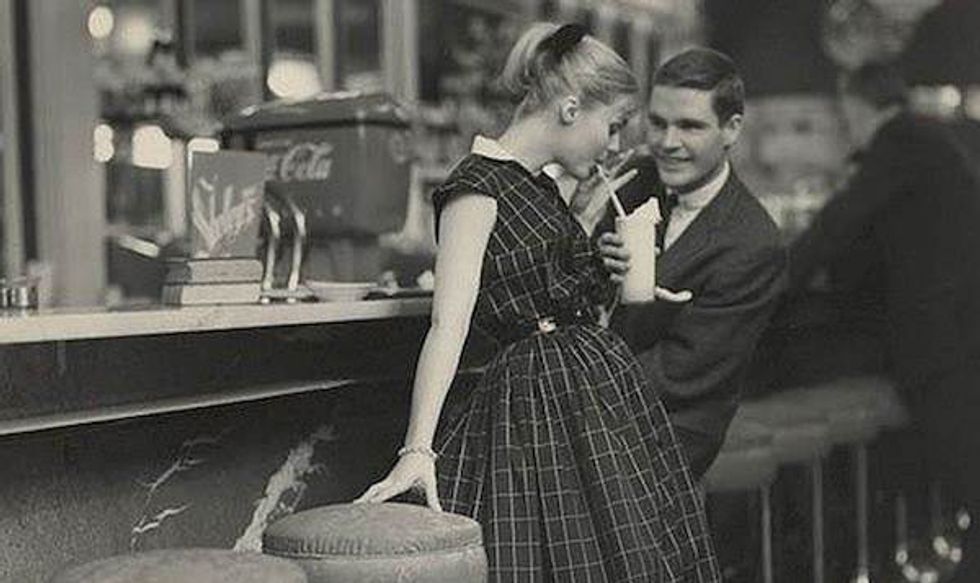 13 Ways Dating Has Changed Over Time