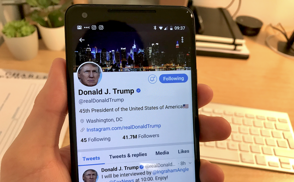 Donald Trump Twitter account deleted by rogue employee - Gearbrain