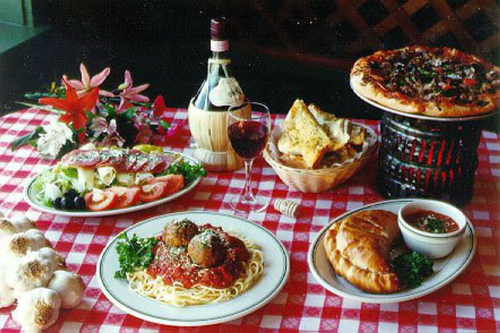 27 Signs You Grew Up In An Italian-American Family