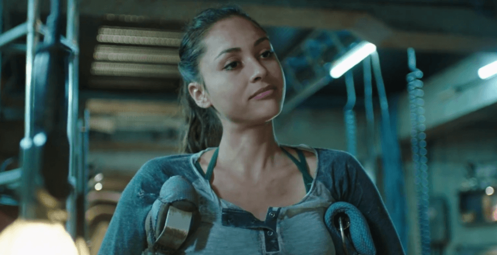 12 Reasons You Should Be Watching "The 100"