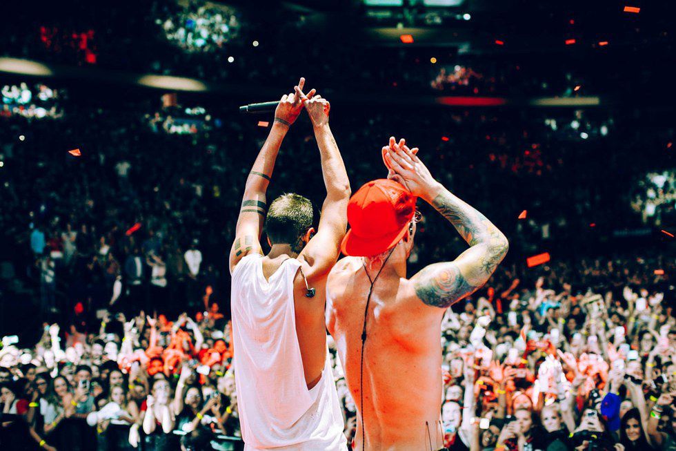 Twenty One Pilots Give A Live Show Like You've Never Seen