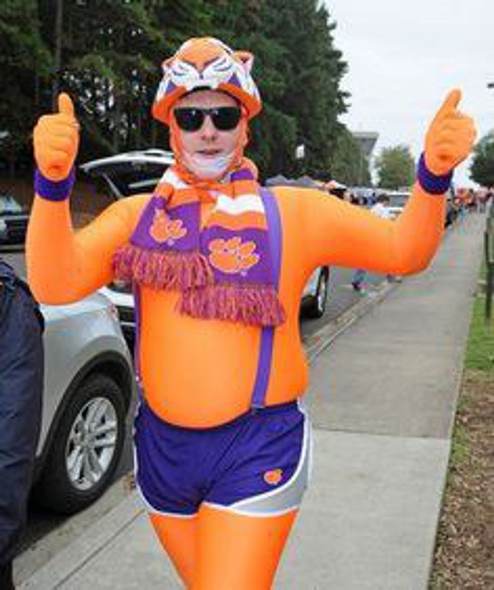 5 Outfits You'll See At A Clemson Football Game