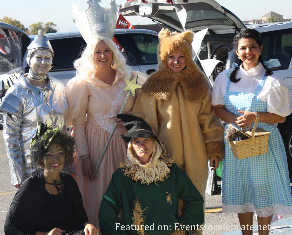 33 Halloween Costumes Inspired By Broadway Musicals