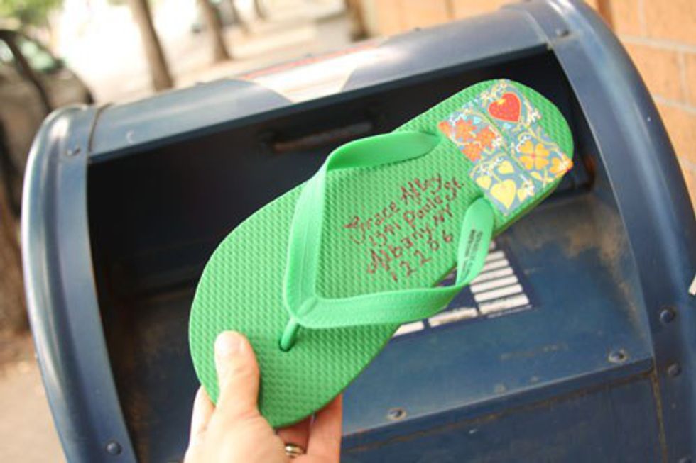 10 Creative Ways to Send Snail Mail