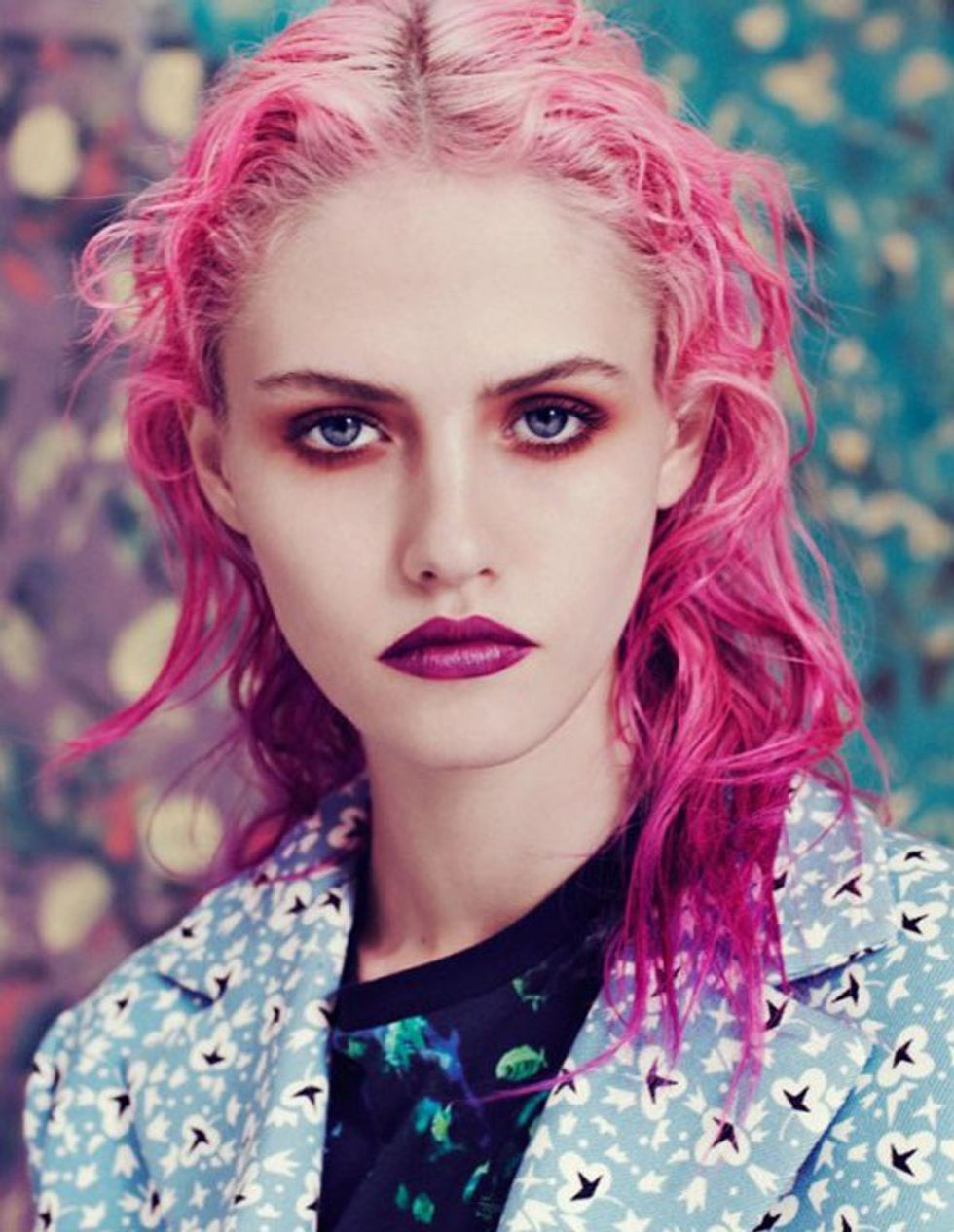 9 Amazing Female Artists You've Never Heard Of