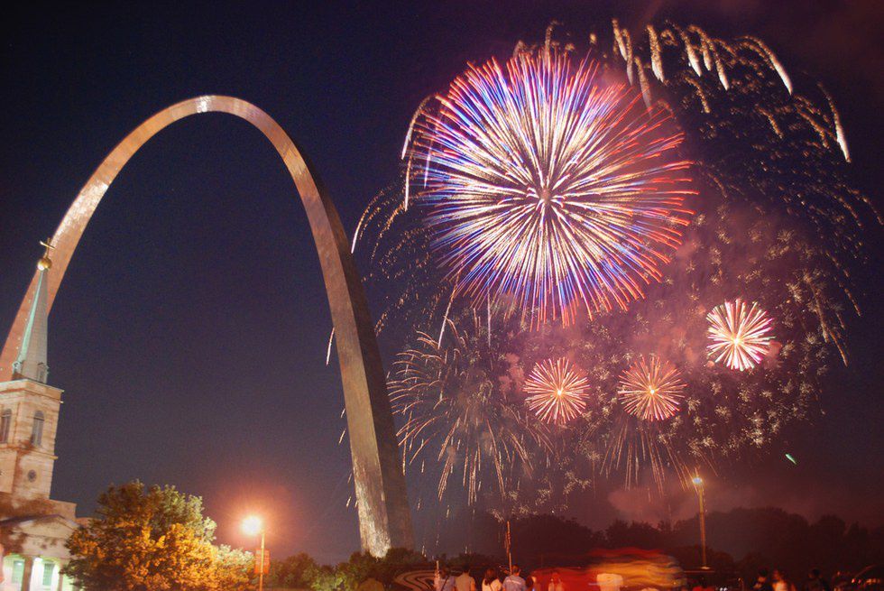 25 Things All St. Louisans Need To Do This Summer