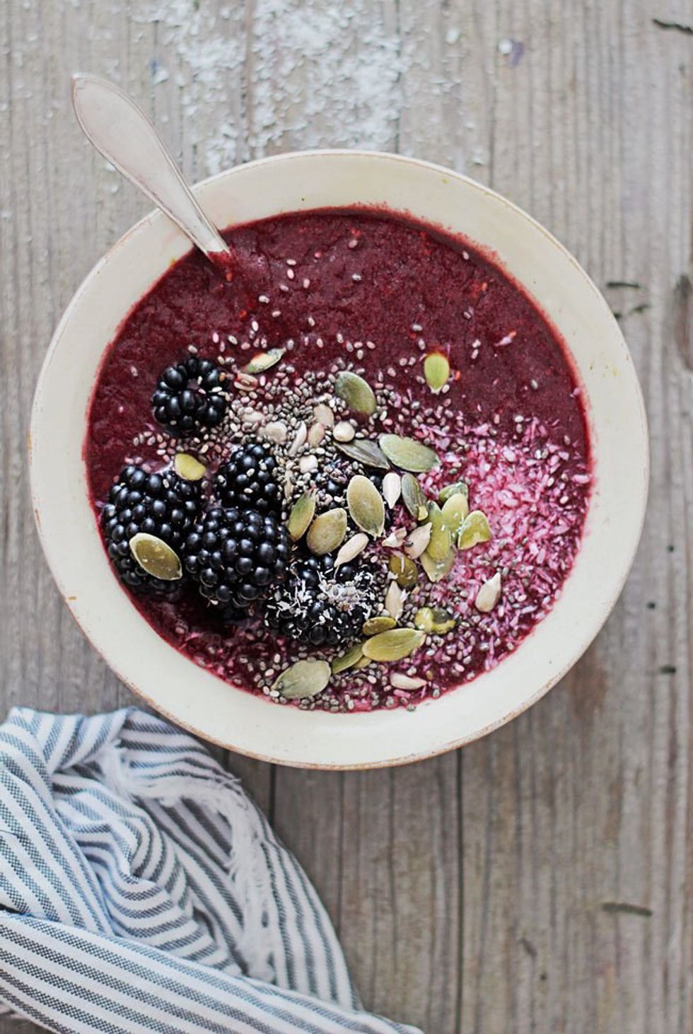 10 Delicious Smoothie Bowls That Are Almost Too Pretty To Eat