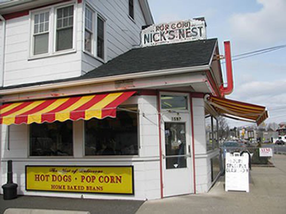 10 Signs You Grew Up in Holyoke, Massachusetts