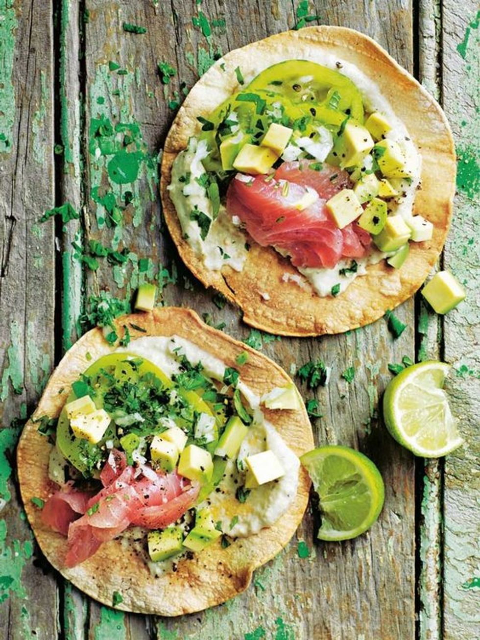 6 Healthy, Delicious Ways To Eat Raw Tuna
