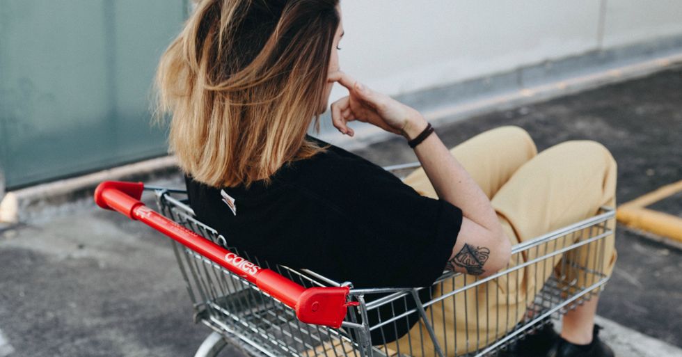 16 Occasions You Know All Too Well When Your Life Is A Tapestry Of ...