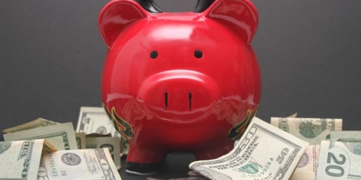 Shock IRS Claim: Man says he was coerced into sex by IRS agent - Glenn Beck