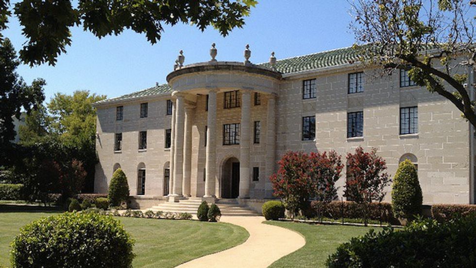 7 Reasons To Be Thankful You Go To The University of Oklahoma