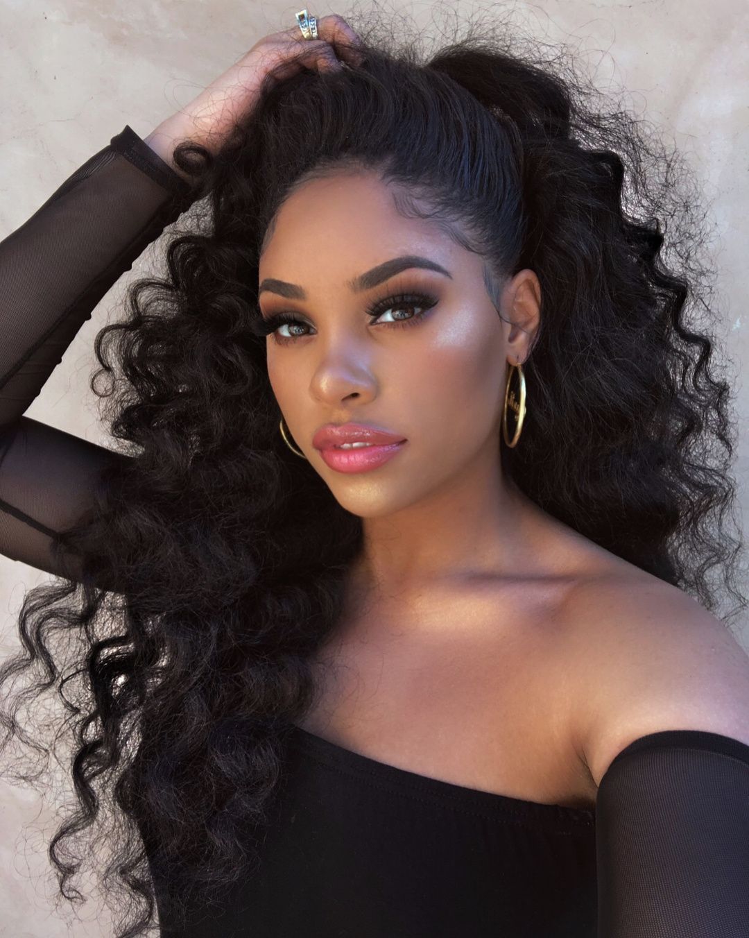5 Products Beauty Guru ItsMyRayeRaye Swears By - xoNecole: Women's ...
