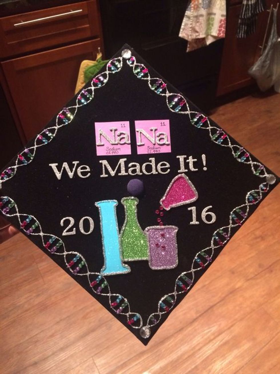 Graduation Caps For Every Major That Are Funny, Punny, And Just ...