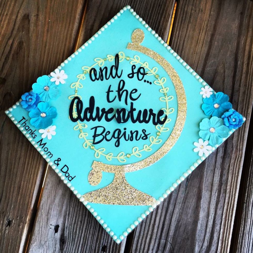 23 Grad Cap Decorating Ideas For Travel-Obsessed Grads