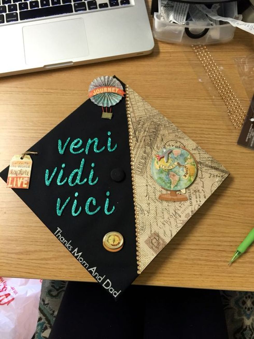 23 Grad Cap Decorating Ideas For Travel-Obsessed Grads