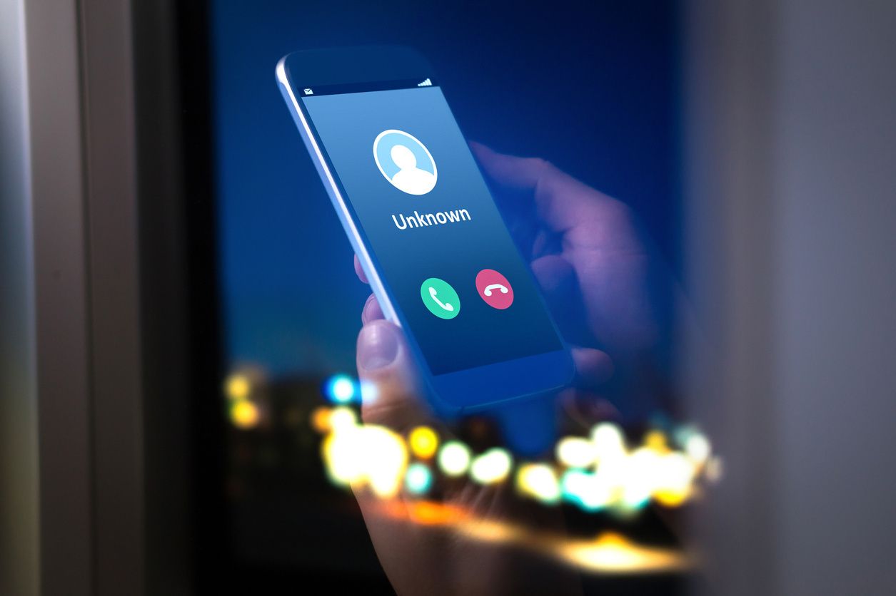 FTC says robo calls are dialing mobile phones, scamming users - Gearbrain