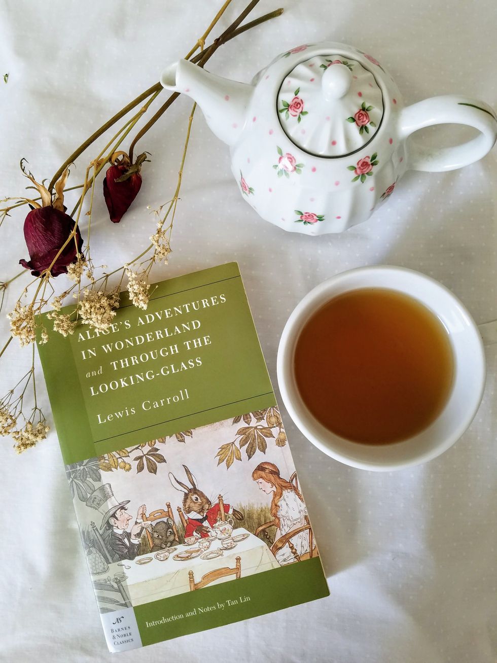 14 Perfect Tea-Book Pairs For Every Bibliophile