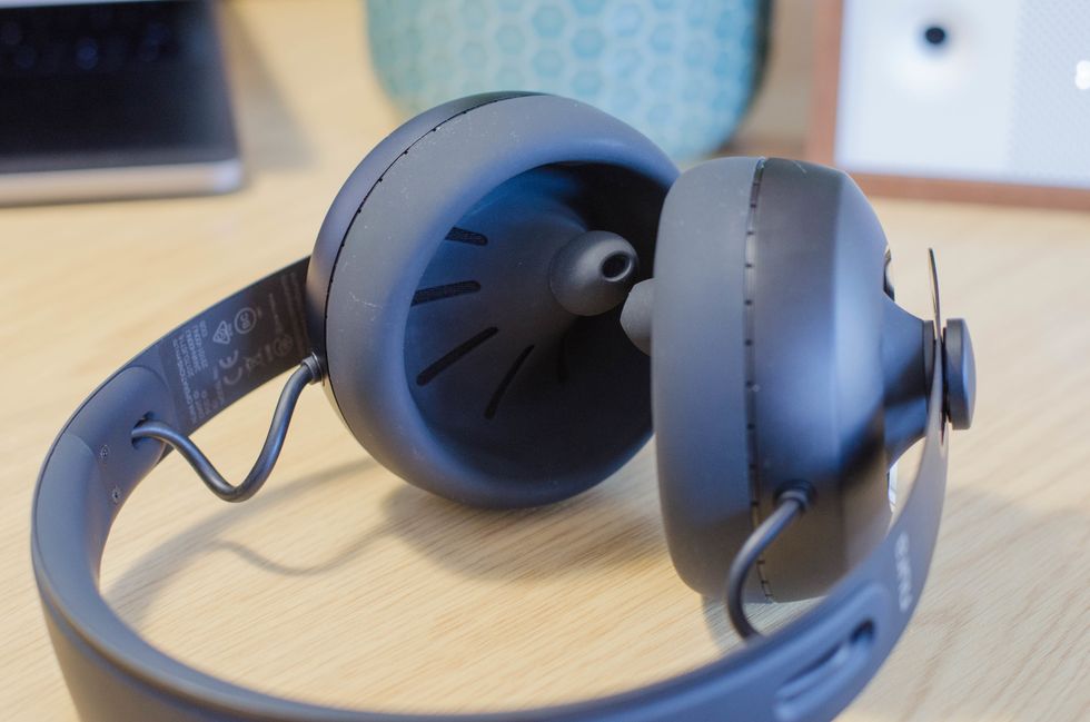 Nuraphone review: These headphones adjust to how you hear - Gearbrain