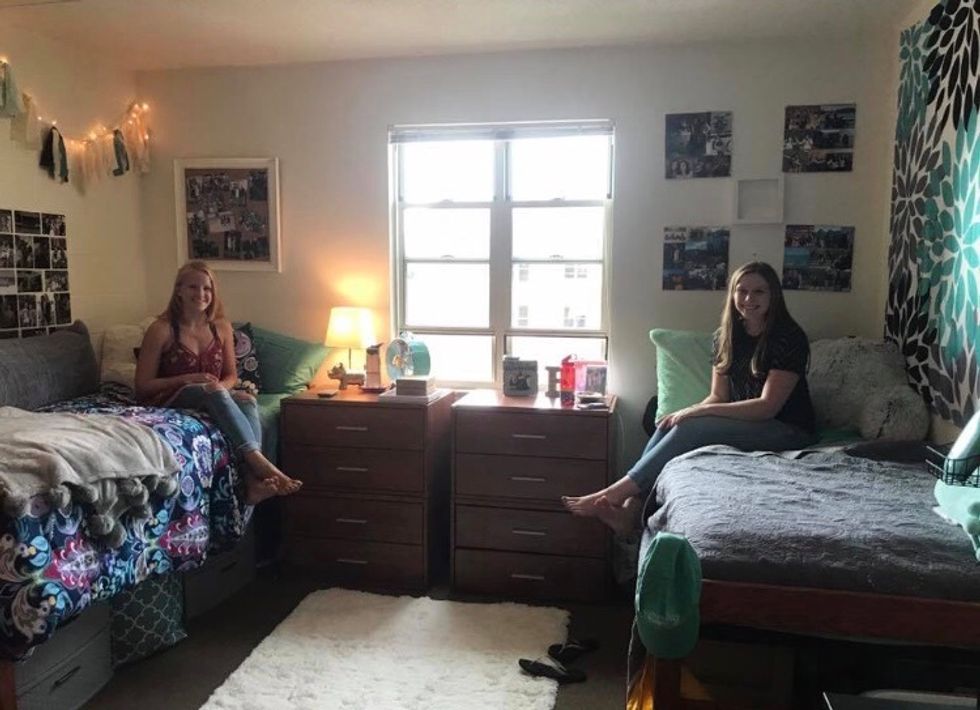 11 Dorm Essentials That Freshmen Always Forget