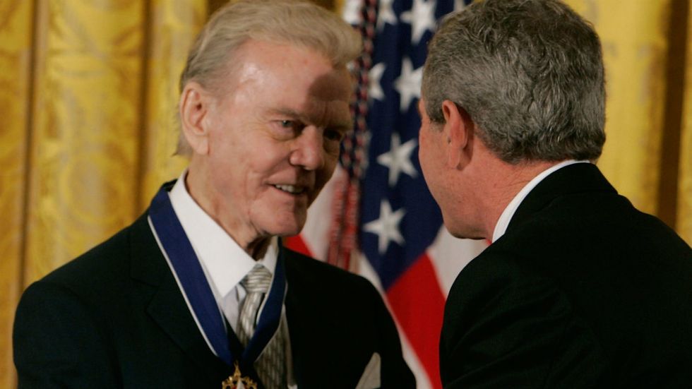 The prophetic words of Paul Harvey from 1965 - Glenn Beck