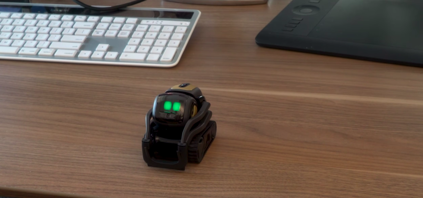 Alexa update for Anki Vector robot is coming in December - Gearbrain