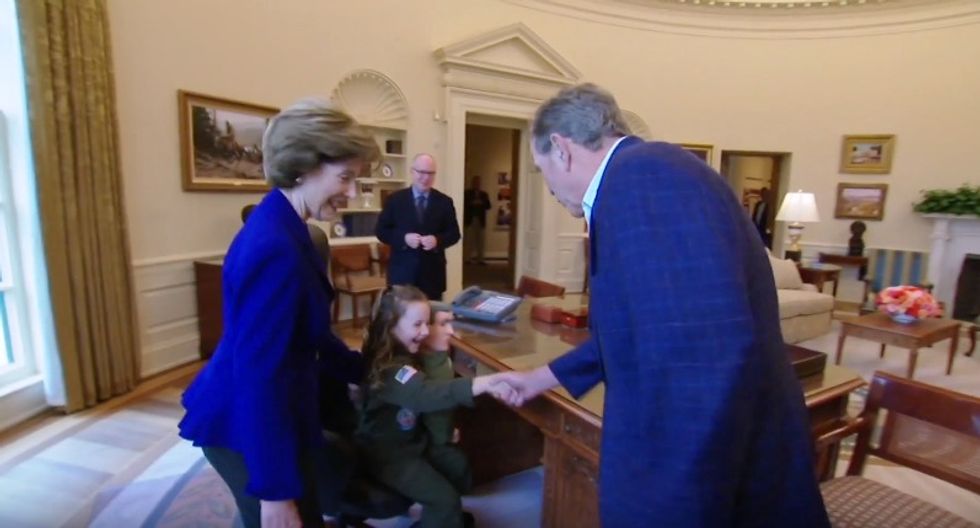 See the Moment George W. Bush Surprises 6-Year-Old History Buff at ...