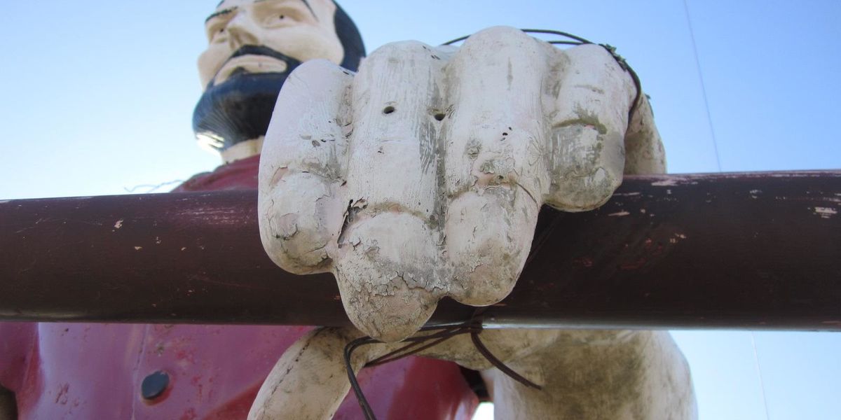 The story of Muffler Men and other roadside giants - It's a Southern Thing