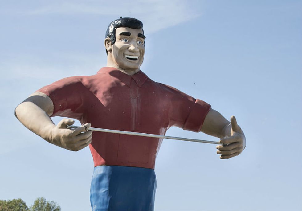 The story of Muffler Men and other roadside giants - It's a Southern Thing