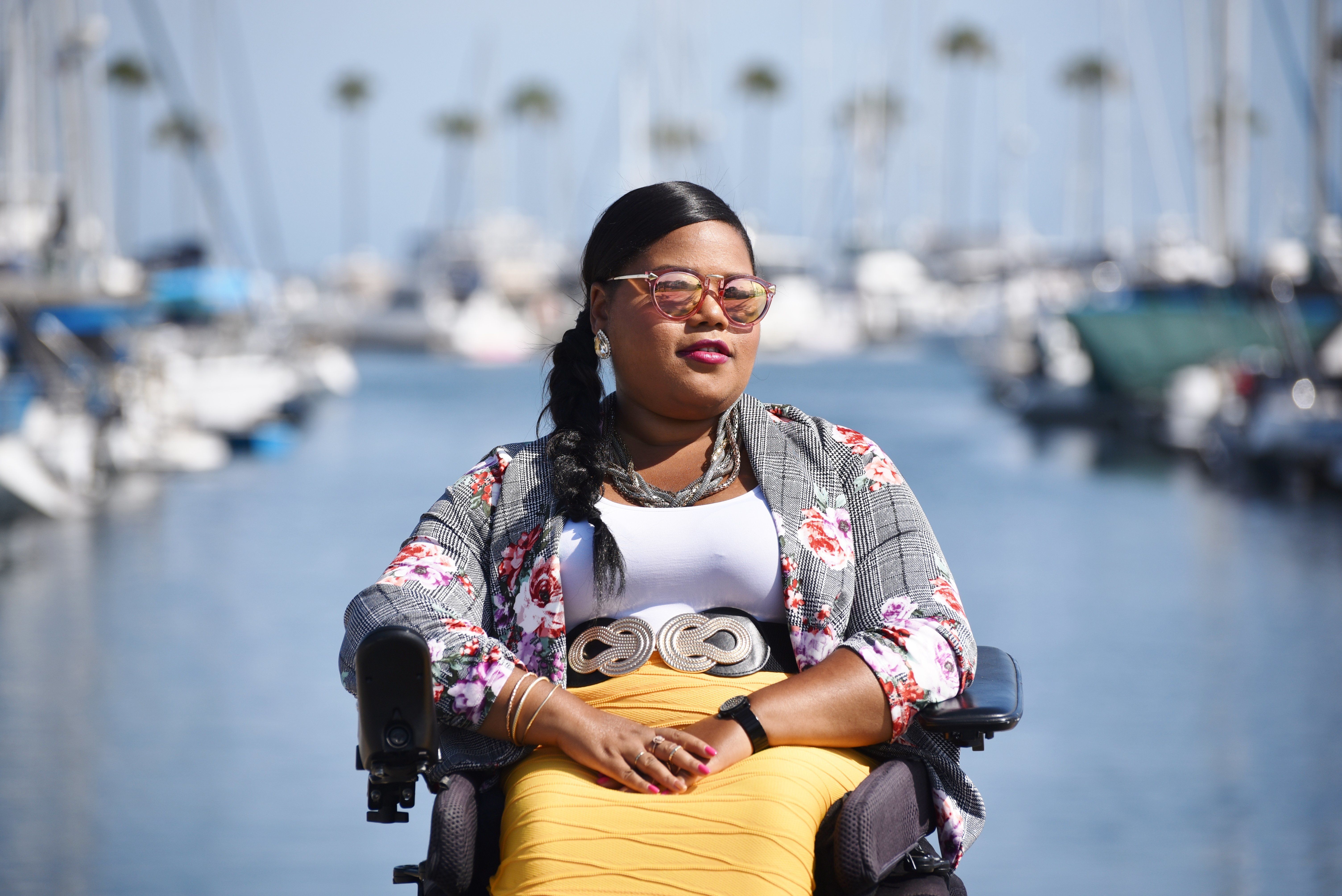 My Disability Doesn’t Define Me: Issa Rae’s Executive Assistant Candis ...