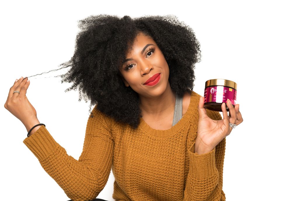 Curl Transforming Smoothies Your Hair Will Love - xoNecole: Women's ...