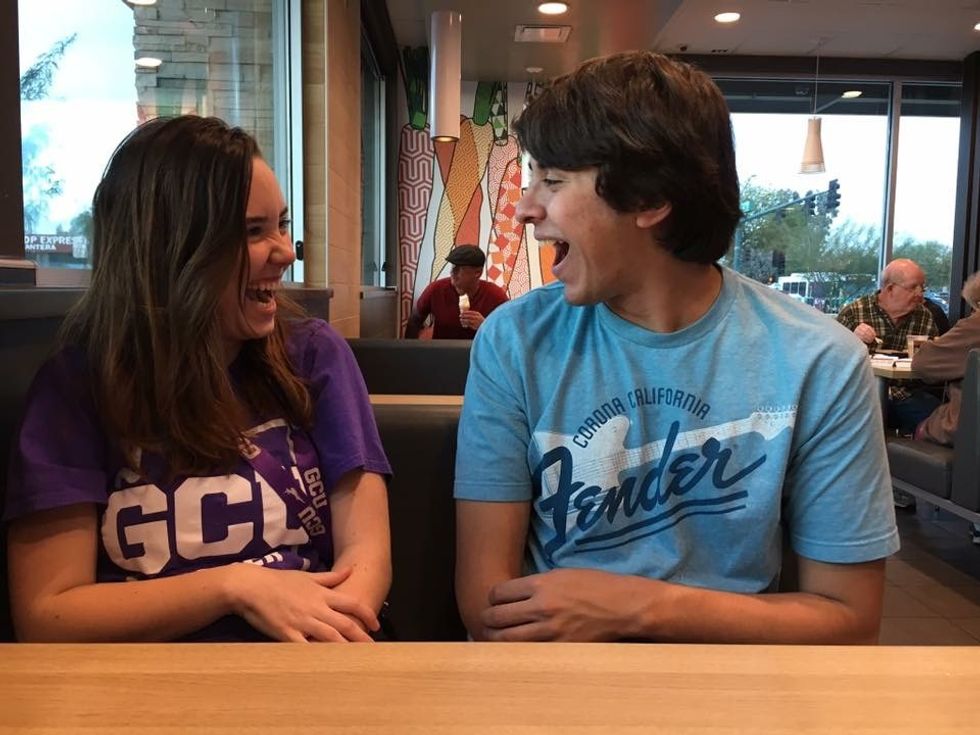 22 Things To Do With Your Friends Before You Graduate