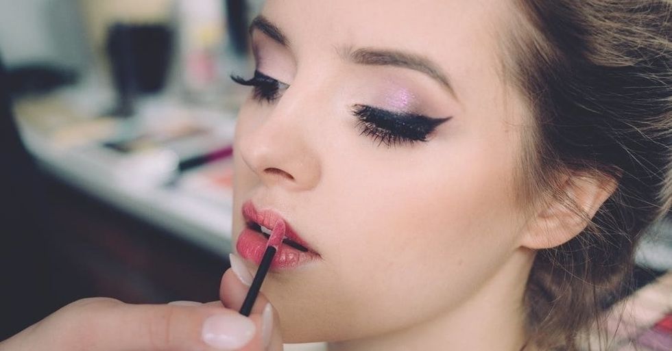 6 Reasons People Wear Makeup