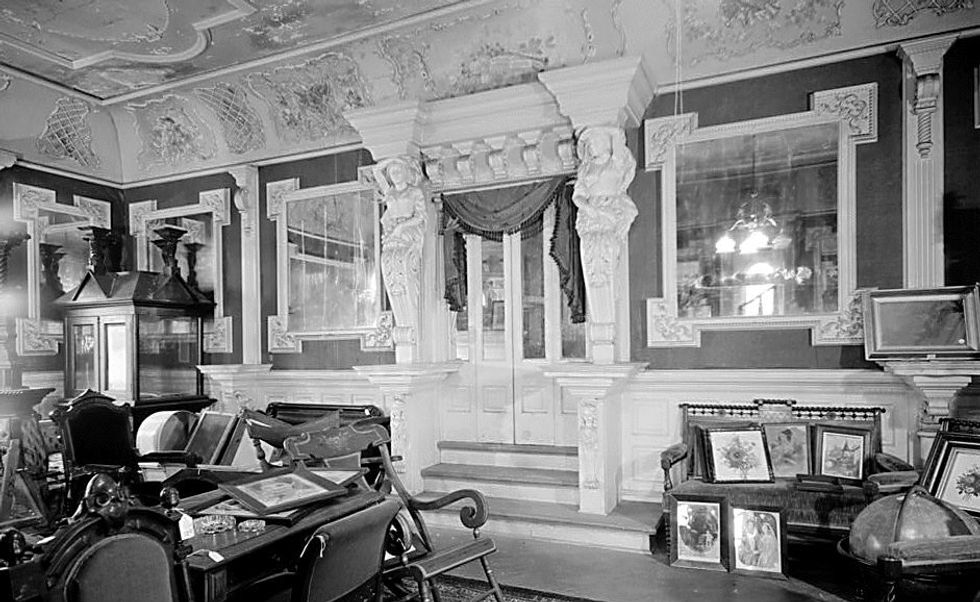 Is the opulent mansion Korner’s Folly really the ‘strangest home in the ...