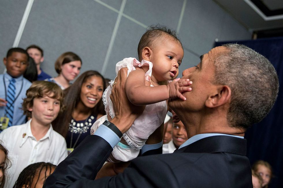 The 7 Photos Of Obama And Babies We All Need Right Now. Like, Seriously ...