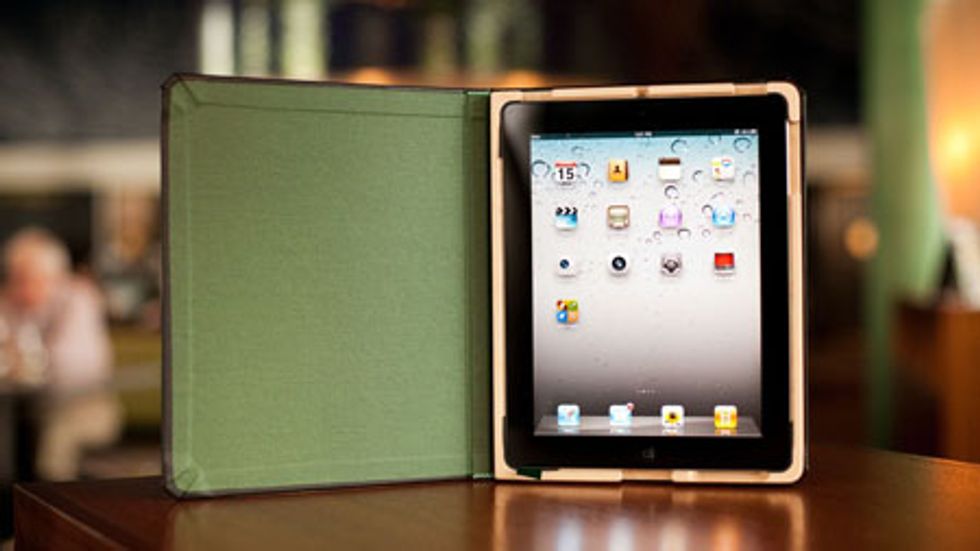 An iPad Case for Your Inner Book Nerd - GOOD