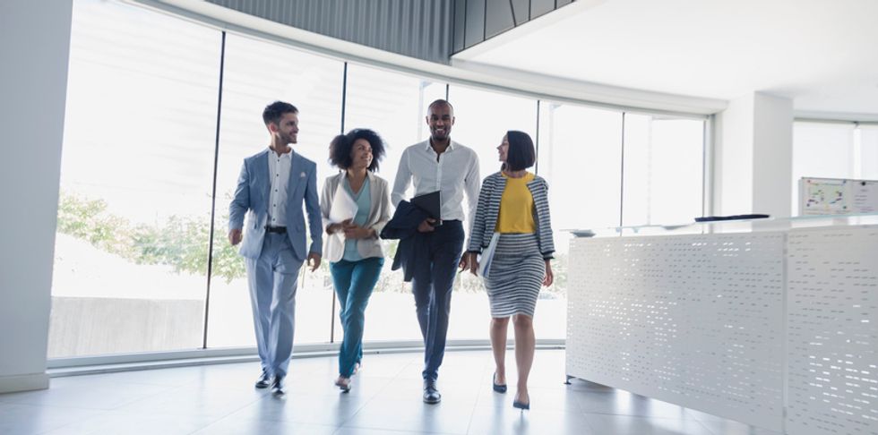 4 Job Hunting Tips From A Serial Job Hopper - xoNecole: Women's ...